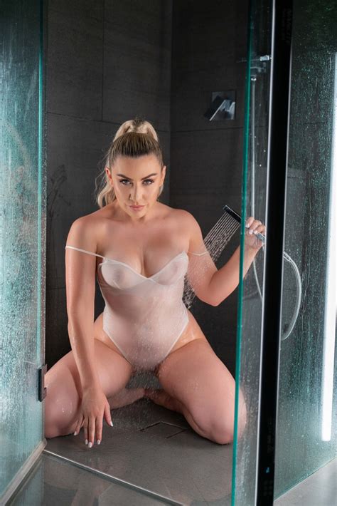 TW Pornstars Cherryd27 Twitter Slippery When Wet 8 04 PM 10