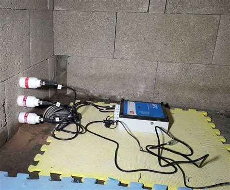 Sm150t Sensor And Gp2 Logger Measure Moisture Inside Bricks Delta T