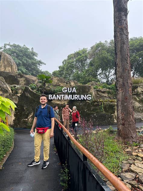 سفر های خارج از کشور مدیران فروشگاه باب اسفنجی فروشگاه اینترنتی عینک