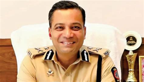 Ips Sandeep Karnik Nashik Police Commissioner