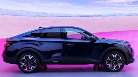 Citroën Ë C4 X 2025 Listino Prezzi Motori E Consumi Patentati