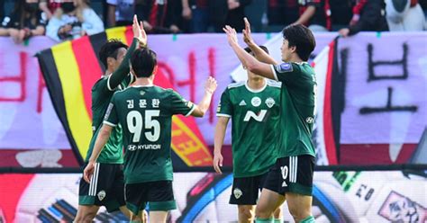 [md현장] ‘조규성 2골 쾅 전북 서울 3 1 꺾고 Fa컵 통산 5회 우승