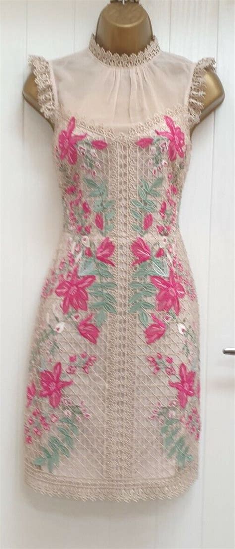 Karen Millen Nude Georgette Lace Embroidered Pencil O Gem
