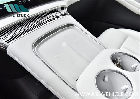 จีนปรับแต่ง Xpeng X9 Mpv Ev ขายส่ง Xpeng X9 Mpv Ev ผลิตในประเทศจีน