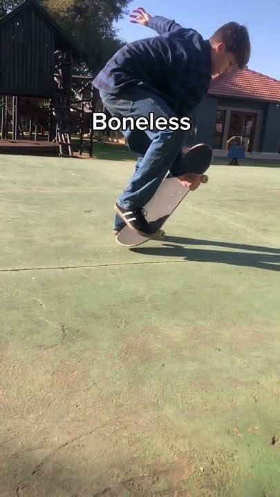 3 Easy Skateboard Tricks😵‍💫 Skateboarding Shorts Youtube
