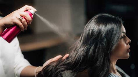 Hair Spray Vs Dry Shampoo The Key Differences Laurenvanessa