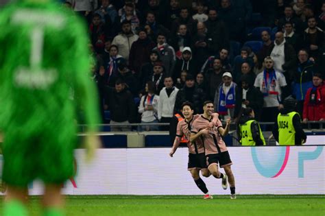 패스성공률 100 이강인 골 욕심 대신 패스 신의 한 수psg 리옹에 3 2 승리