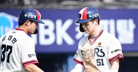 안정적 리드and해결사까지잠실 라이벌 자존심 지켰다 양의지 효과 톡톡 두산 주말 Lg전 위닝시리즈 잠실 리뷰