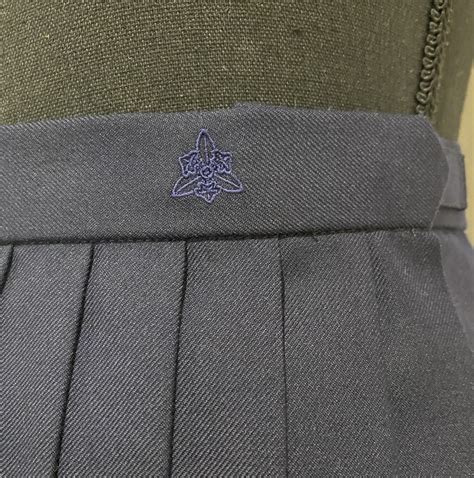 制服市場 兵庫県 東洋大学附属姫路中学校・高等学校【旧制服サイズm】冬服セット
