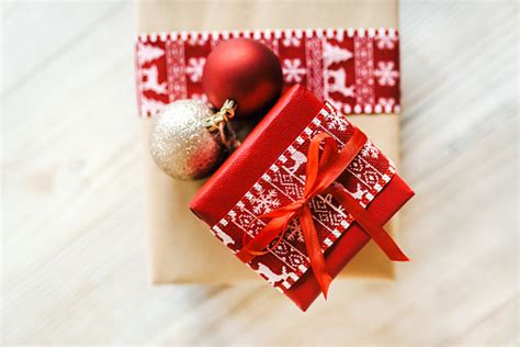 다채로운 선물 선물의 다양한 집에서 크리스마스 생일 선물 축하 컨셉 0명에 대한 스톡 사진 및 기타 이미지 0명 개체 그룹 겨울 Istock