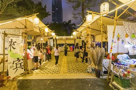 广西壮族自治区博物馆文创市集在文物苑开市摄影照片 花瓣网