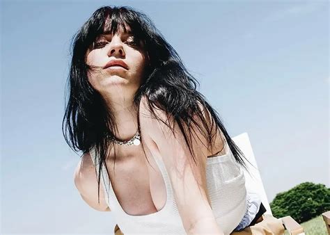 빌리 아일리시 Billie Eilish 5월 세번째 앨범 Hit Me Hard And Soft