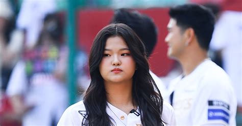 St포토 시타하는 추신수 딸 추소희