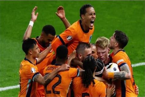 يورو 2024 تشكيل هولندا المتوقع لمباراة إنجلترا في نصف النهائي