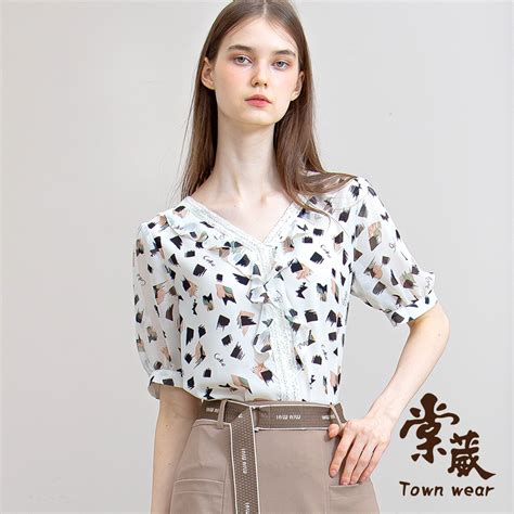 【townwear棠葳】滿版印花拼接蕾絲雪紡上衣女上衣女上著透膚印字短袖 短袖 Yahoo奇摩購物中心