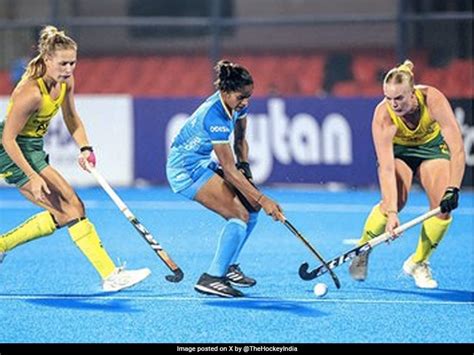 Fih Pro League Indian Women Lose 0 3 To Australia Suffer Third