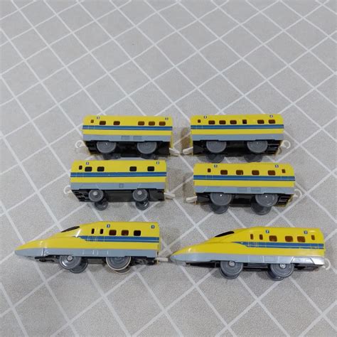 Plarail Shinkansen Model Doctor Yellow Takara Tomy Hobbies Toys Toys Games On Carousell