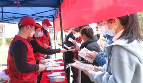 市财政局组织志愿者走进社区为民普法 河源文明网