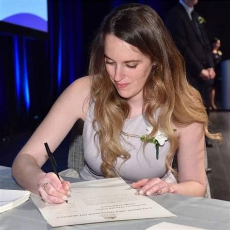 Cynthia Charette Llb Llm Notaire Personnel Linkedin