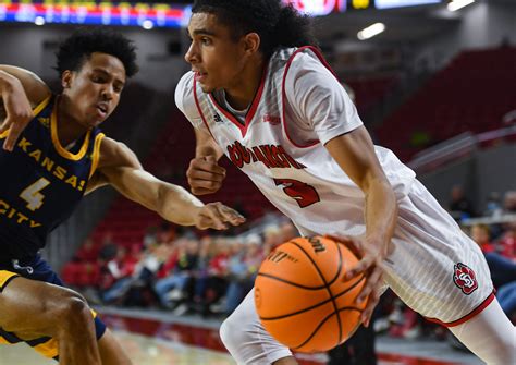 South Dakota Coyotes Basketball Usd Men Lose At Home Women Win