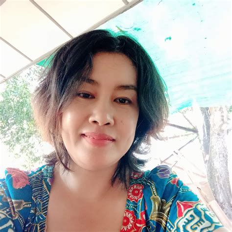 ️ ️ ️တို့ရေမျက်နှာသစ်တော့မယ်ဆိုရင် လင်းလက်မျက်နှာသစ်ဆပ်ပြာ ၆ မ