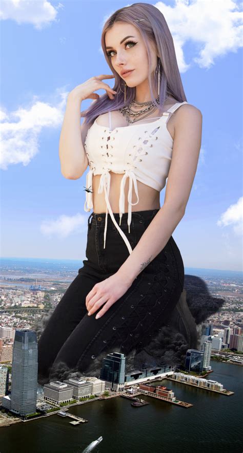 Commission Giantess Rolyat Kneel By Dochamps On Deviantart