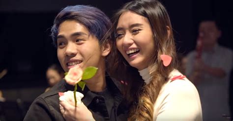 Jianhao Tans Proposal Is Singapores 1 Trending Video Here Are 8