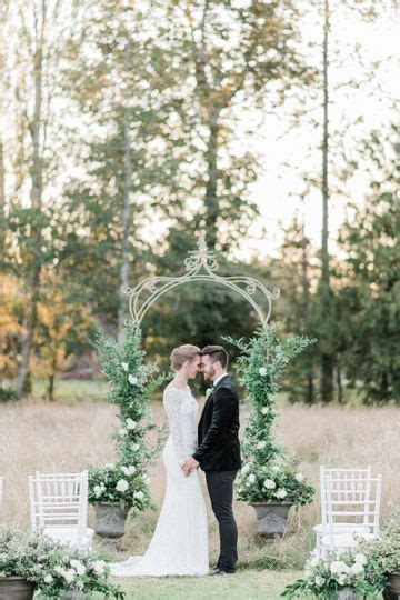 Mount Peak Farm Venue Enumclaw Wa Weddingwire