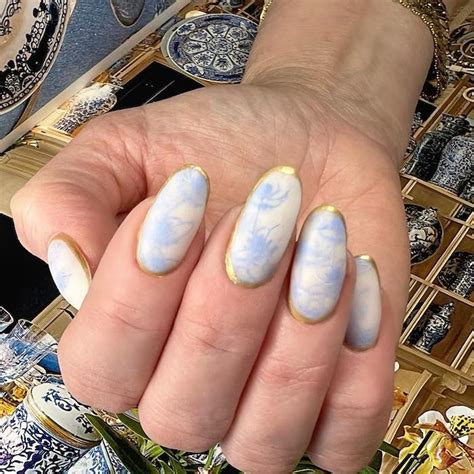 Milk Bath Nails Are Tiktoks Latest Obsession Who What Wear