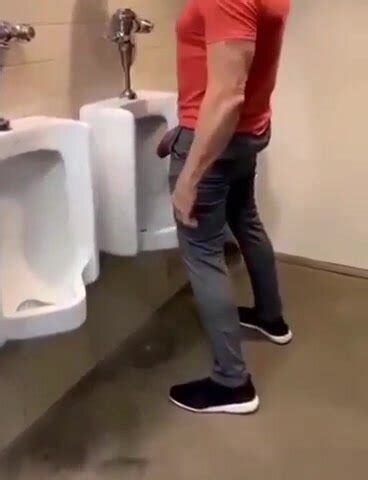 Hung Tease ThisVid