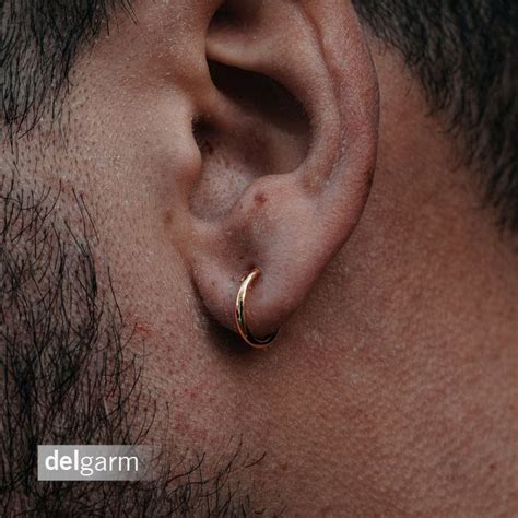 مدل گوشواره پسرانه 1401 جدید متناسب با استایل گوشواره پسرانه بدون سوراخ