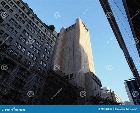 Imagen De 33 Thomas Street Un Edificio Sin Ventanas En Manhattan Imagen Editorial Imagen De