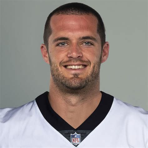 Qb Derek Carr New Orleans Saints Agree On 4 Year Contract Mega
