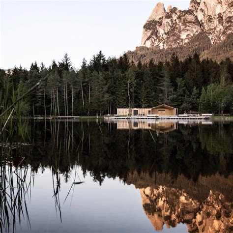 Network Of Architecture Creates Lakeside Swimming Hut In South Tyrol
