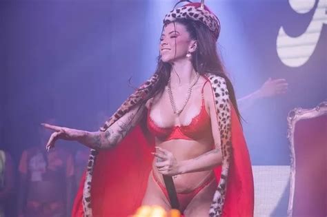Controversial Singer Who Performed Sex Act On Stage Set For 24 7
