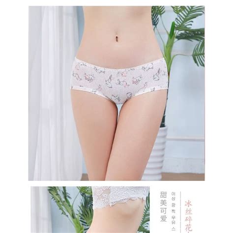 กางเกงในผู้หญิง กางเกงในลายลูกไม้ กางเกงในเนื้อผ้าฝ้าย กางเกงในไร้ขอบ สินค้ามาใหม่ กกน ลายน่ารัก