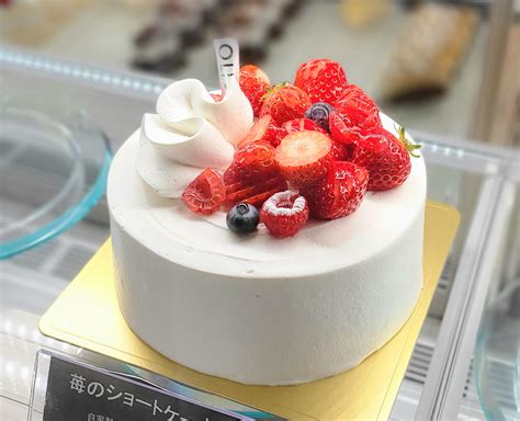 ホールケーキケーキ焼き菓子なら福井市順化の洋菓子店パティスリーオリヴィエール
