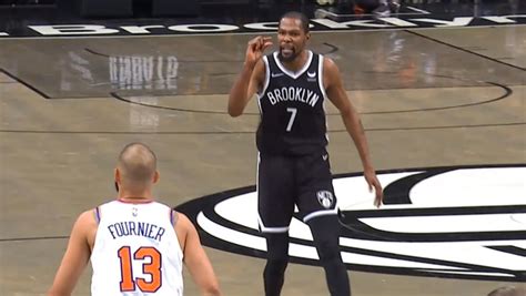 Kevin Durant With The Most Disrespectful Too Small Taunt On Evan