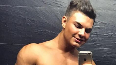 Verekedett Pumped Gabo kórházba került ORIGO