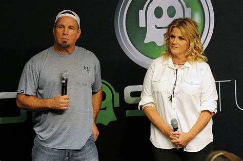 How Trisha Yearwood Is Supporting Garth Brooks Amid Allegations Excl