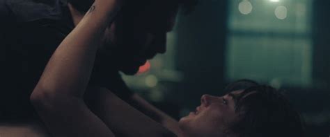 Shailene Woodley Having Sex On A Table American Puffy Nipples Porn Xhamster