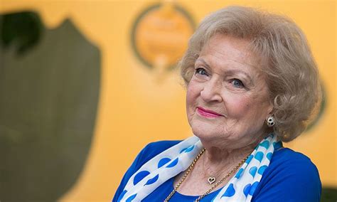 Golden Girls Star Betty White Dies Aged 99 News Daily Reports