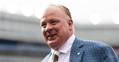 Mark Stoops Named Honorary Head Coach Of Allstate Afca Good Works Team