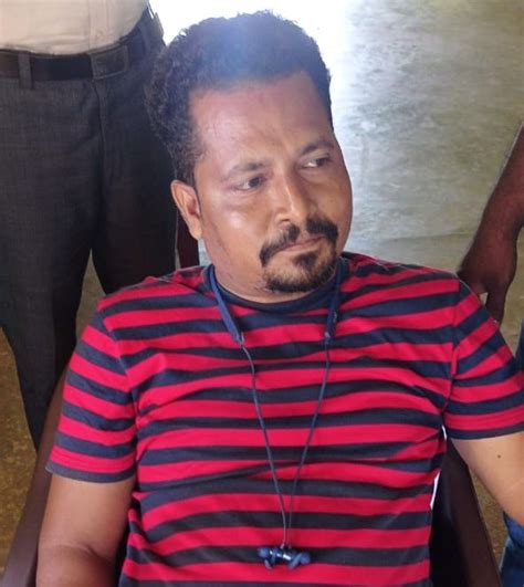 Vigilance Nabs Grs While Accepting Bribe In Odishas Mayurbhanj