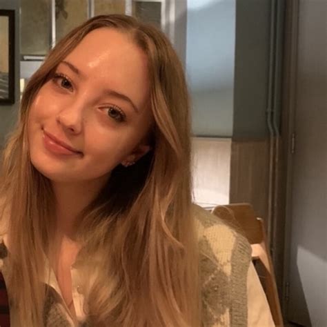 Chloe Sheehan Bar Waitress The White Hart Linkedin