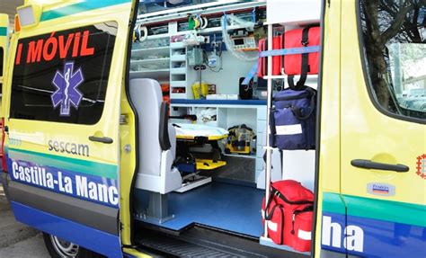 Accidente Laboral En Albacete Herido Al Caer Desde Un Tejado A 8
