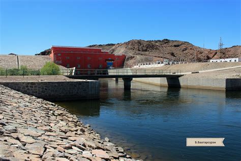 Дөргөний Усан цахилгаан станцын хамт олон өнгөрсөн онд 55 6 сая кВт ц эрчим хүч үйлдвэрлэжээ
