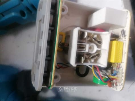 拆一个公牛gnd 1定时器 拆机乐园 数码之家