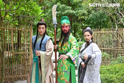 《戲說》20週年！台8男神丁力騏「禁慾吃齋」扮最帥關公 娛樂星聞