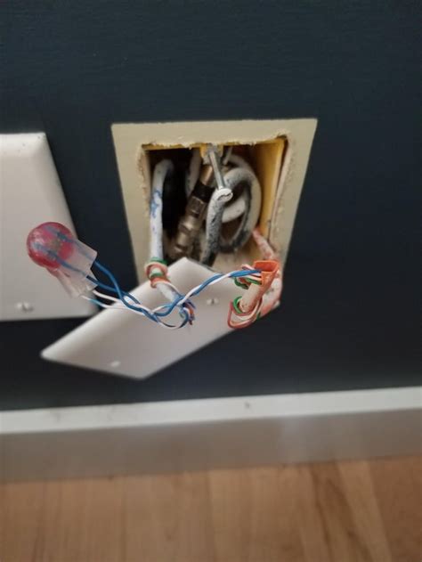 Why Would Two Ethernet Cords Be Spliced Like This R Homemaintenance